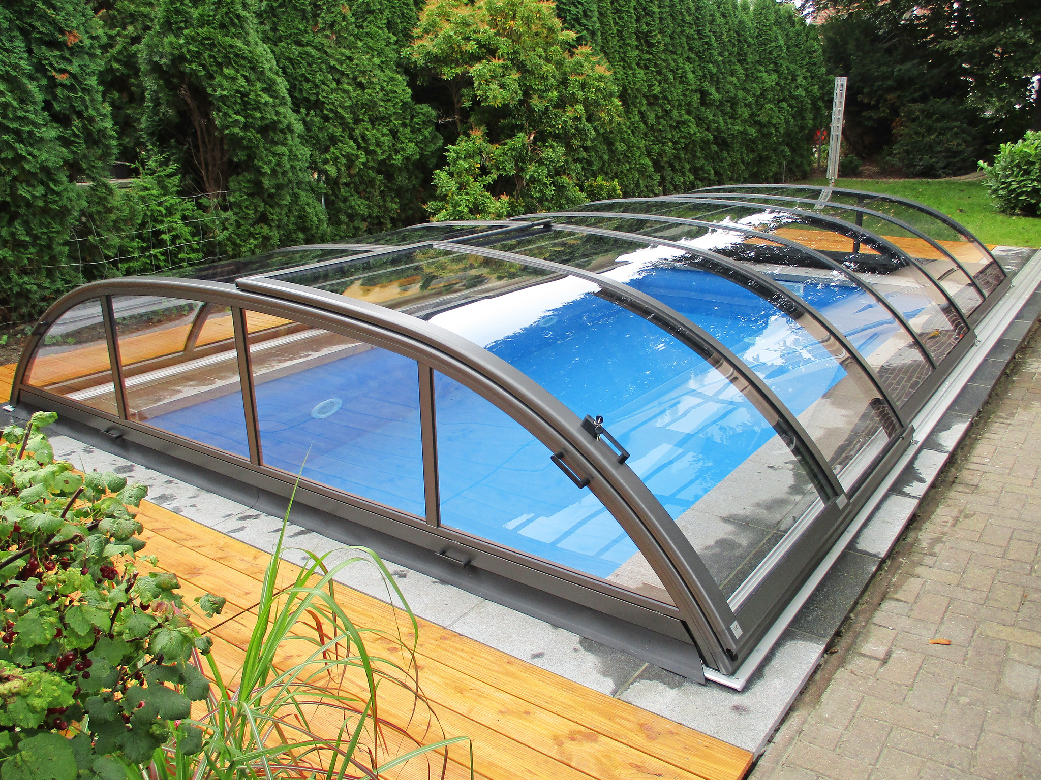 Pool enclosure ELEGANT | Elegant and functional solution | Pool & Spa ...