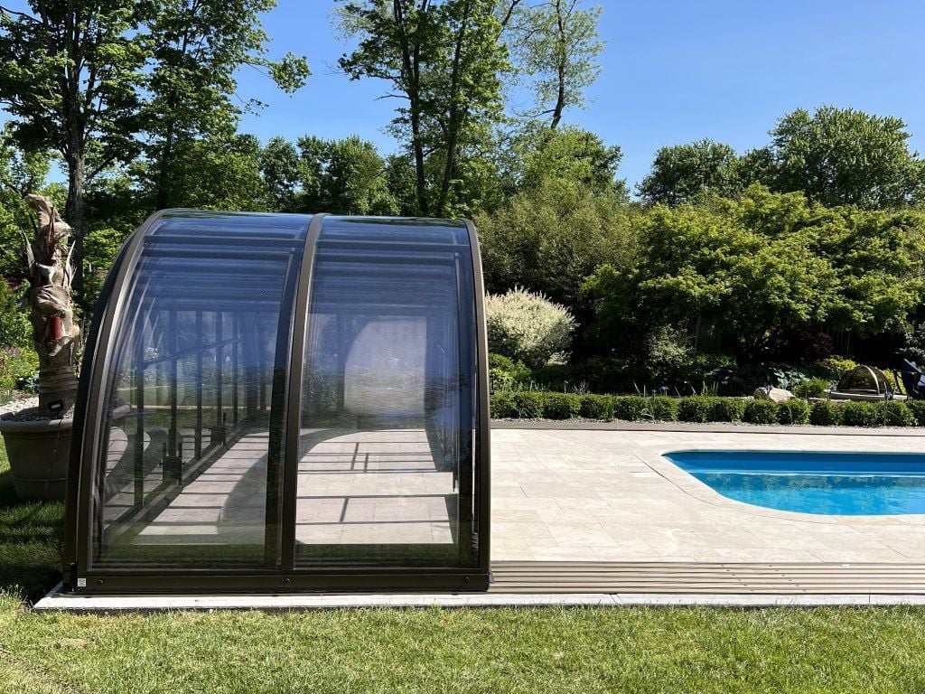 Laguna Type II – Standard Size High Pool Enclosure | Pool & Spa Enclosures